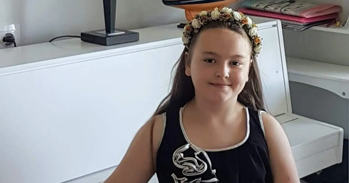 Üheksa-aastane klaveripiiga kribas kirja, Rein Rannap vastas