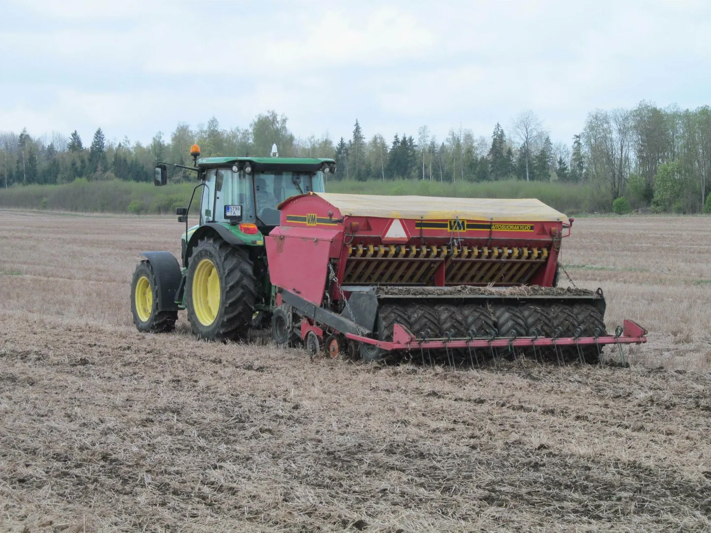 Katsed: kuidas mõjub otsekülv mullale