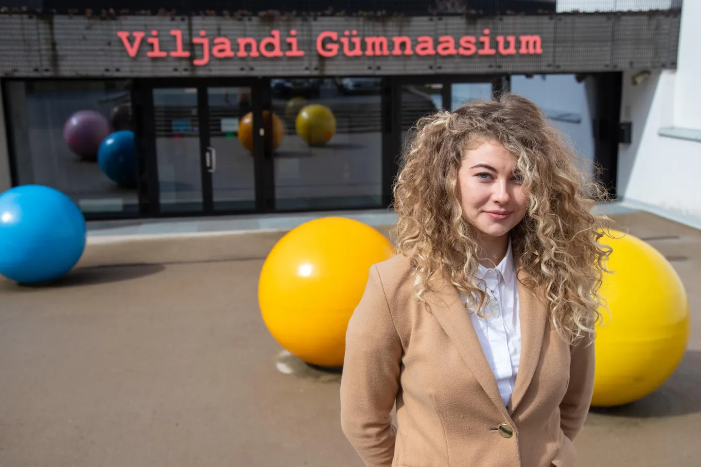 Abiturient: me ei lähe koolist ära lollimana kui eelmised lennud