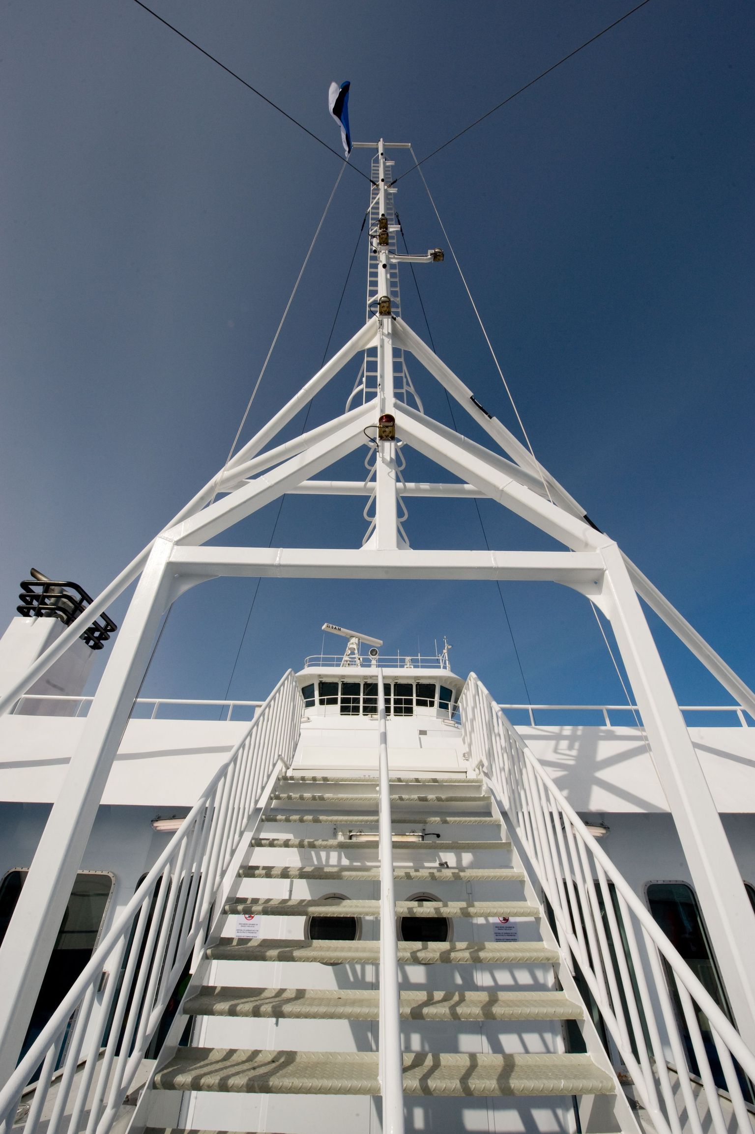 Pühade ajal sõidavad Saaremaa ja Hiiumaa praamid tihemini