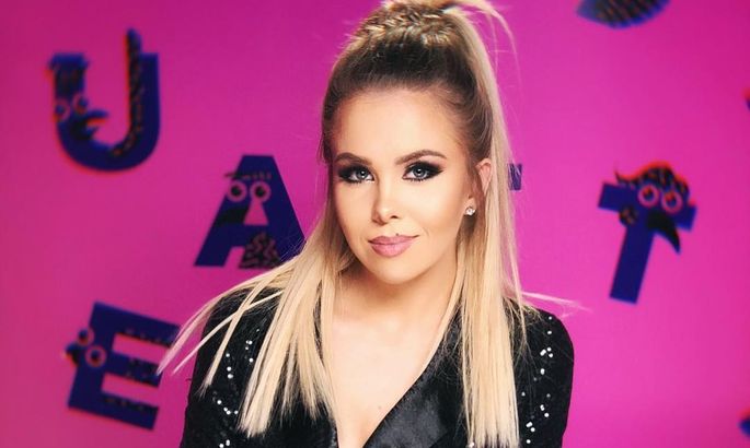 Särav ja särtsakas! Lauljatar Grete Paia näitas võrratut säärejooksu ...