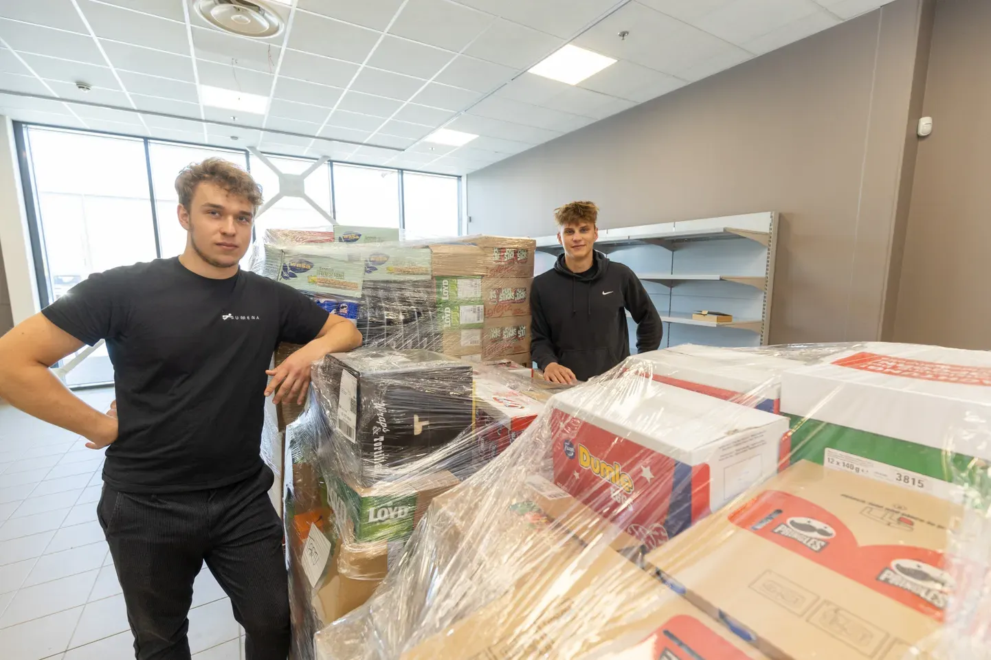 Легендарный магазин товаров с истекшим сроком «годен до» расширился на ...