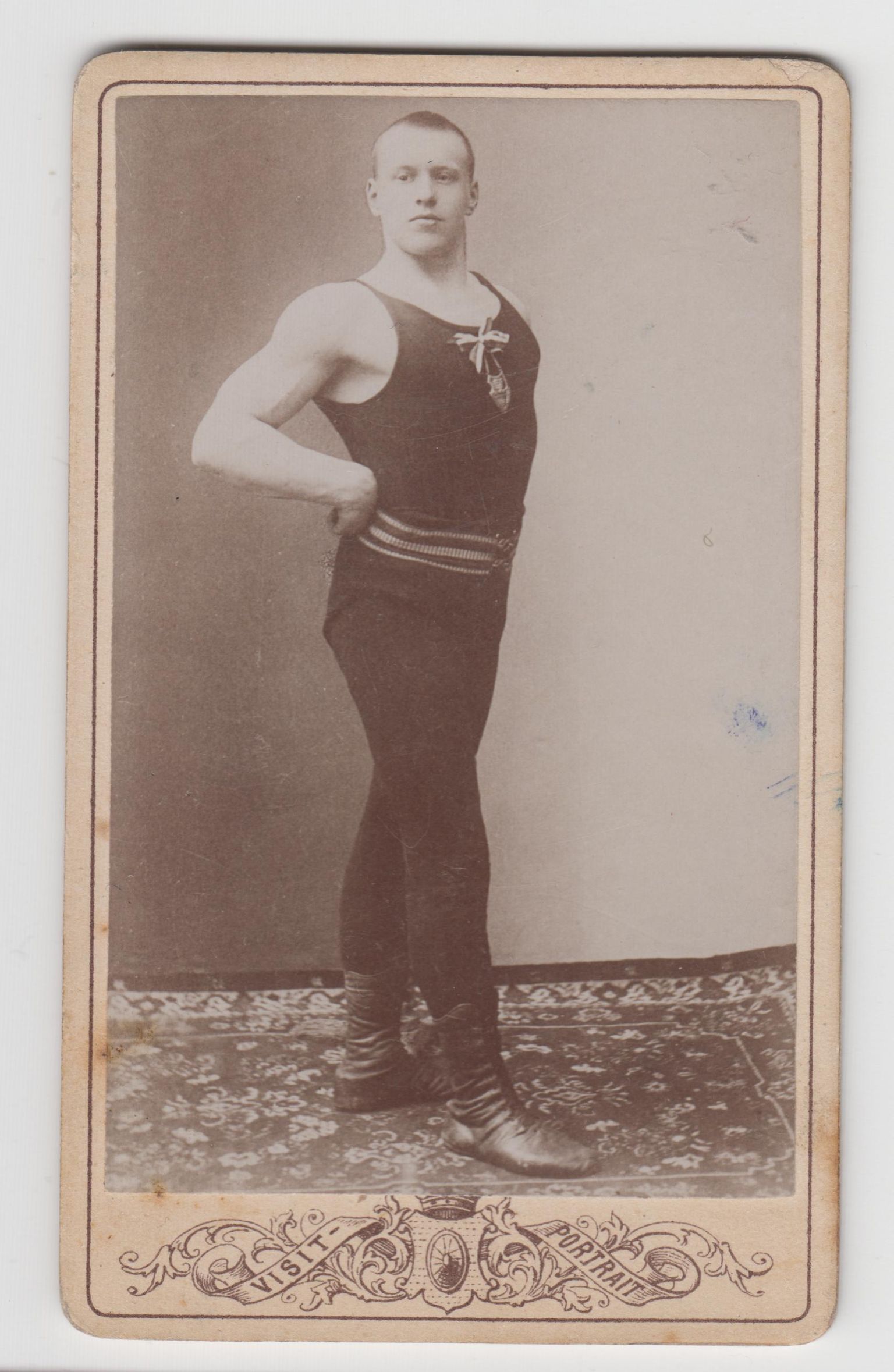 Vaata harukordseid kaadreid suurest sportlasest: Georg Lurich leiti ...