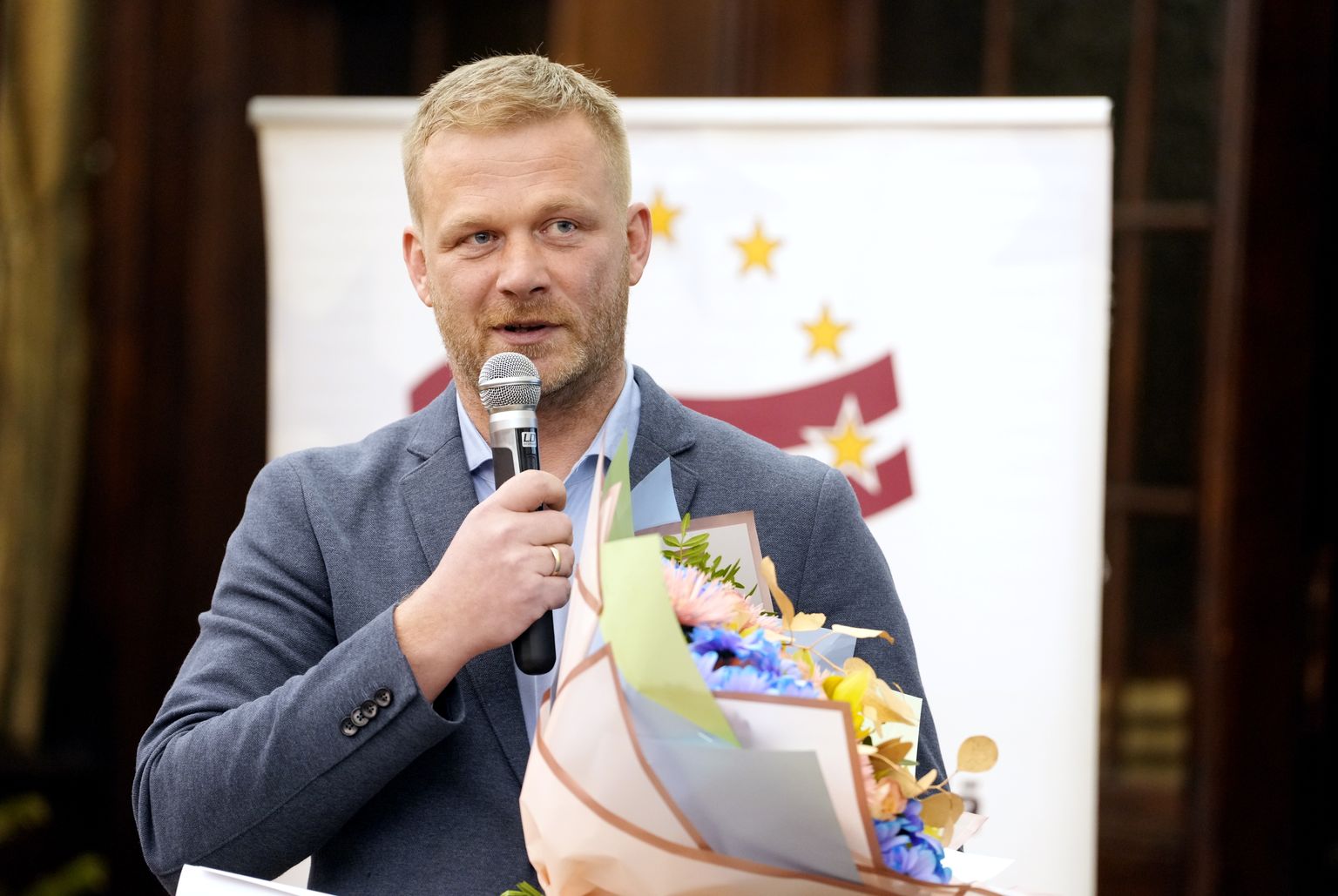 VIDEO "Eiropas cilvēks Latvijā" - tviterkonvoja izveidotājs un uzņēmējs ...