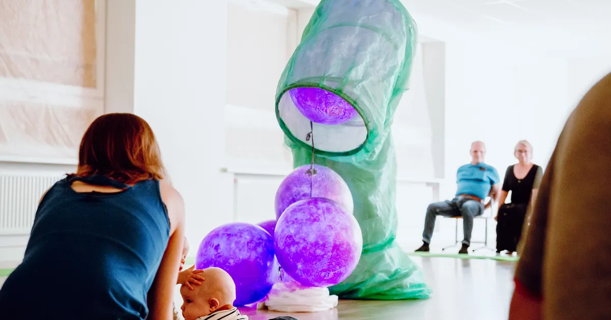 Võrus tuleb esitusele tantsulavastus beebidele