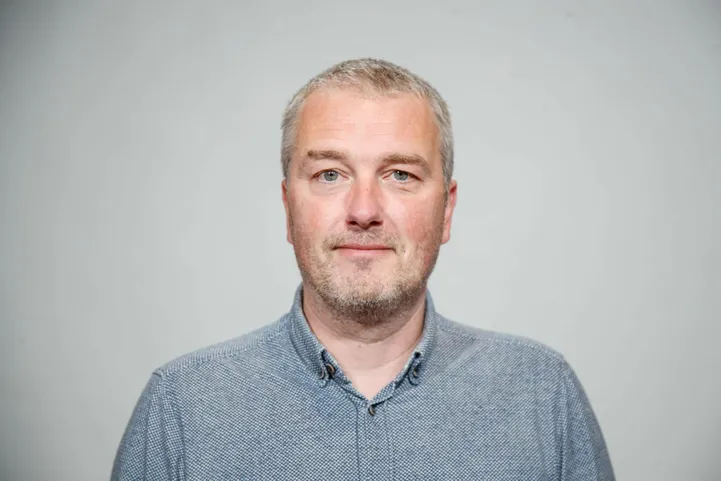 MIKK SALU Mitu viga järjest: halli passi omanike hääleõigus, sihtasutus ...