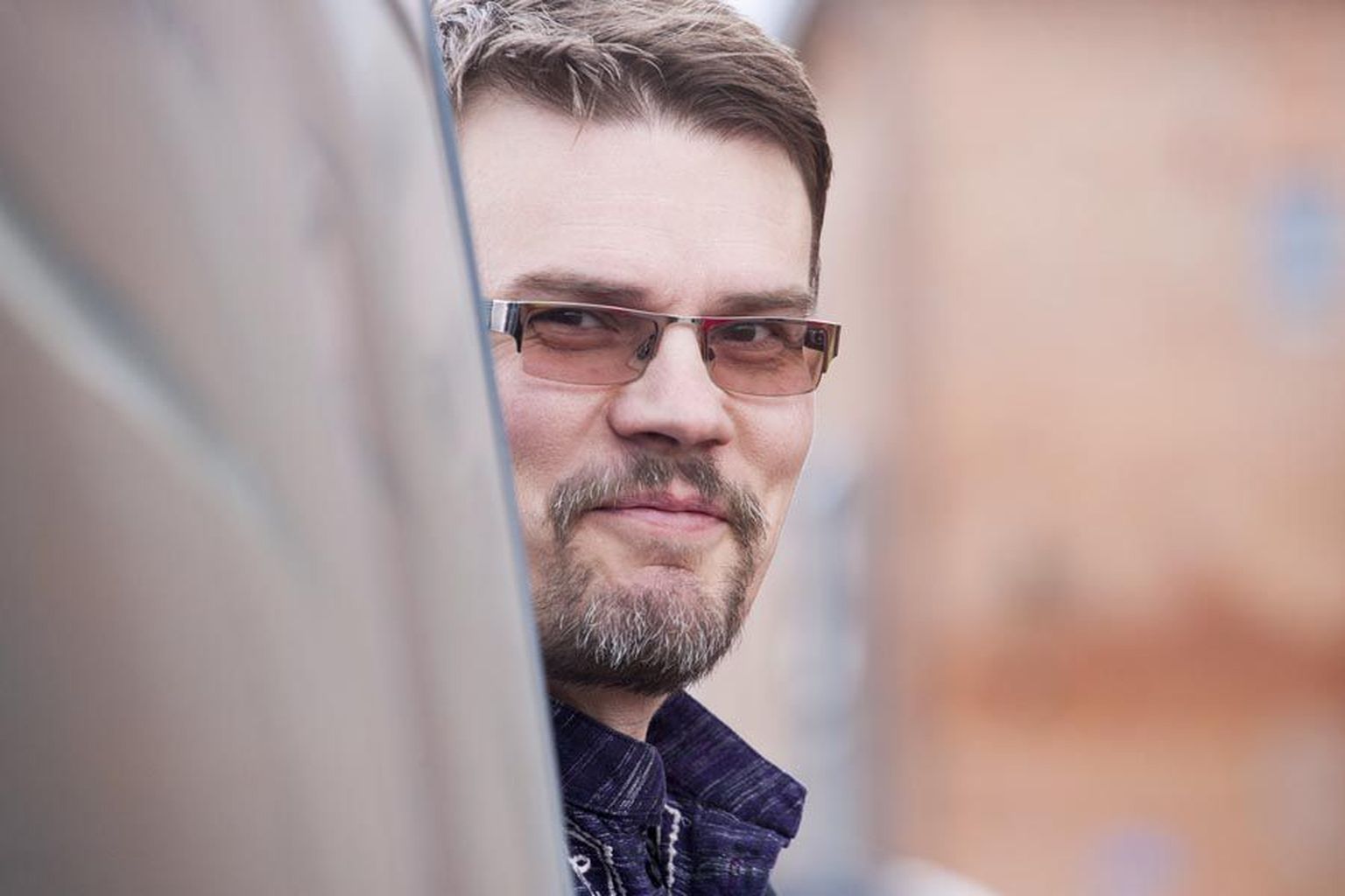 Kolm ugalalast saavad presidendilt teenetemärgi