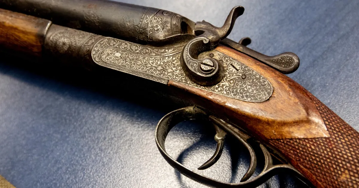 Algas ebaseaduslike relvade loovutamise kuu