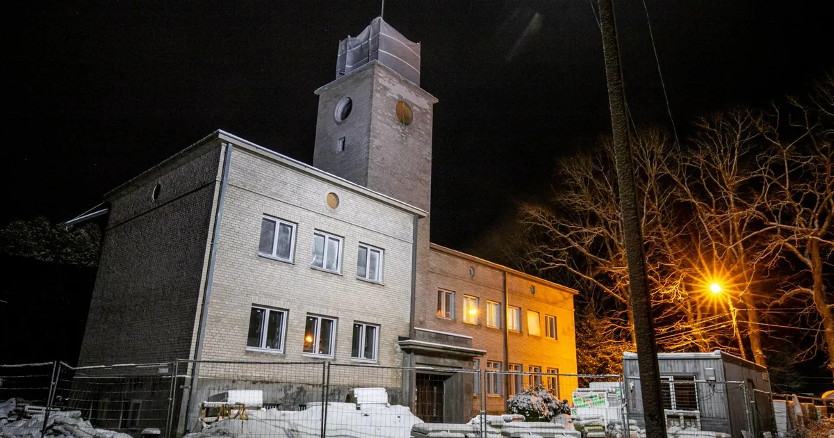LAURI LUUR Sindi raekojast avatult ja ausalt