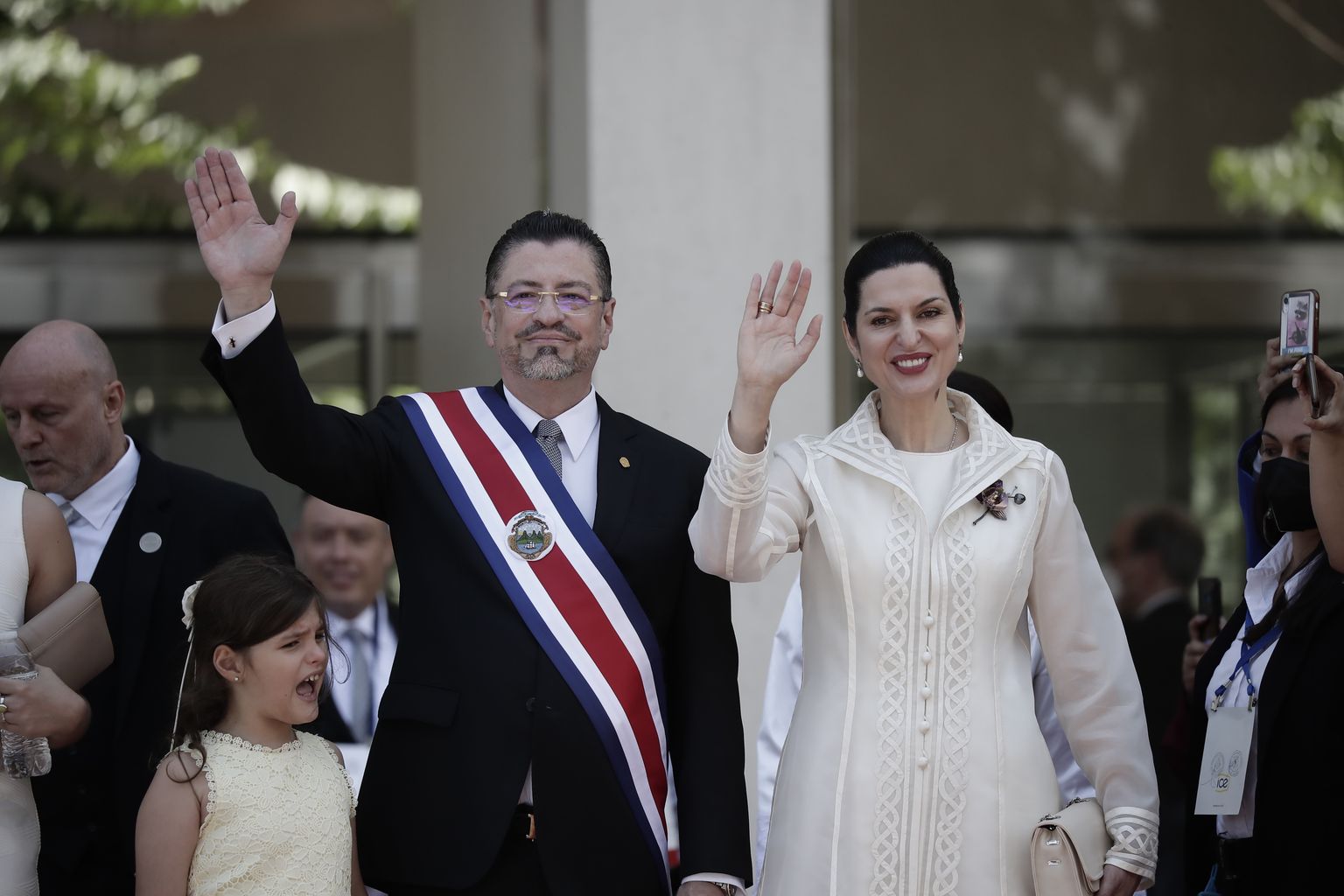 FOTO Latviete Signe Zeikate kļuvusi par Kostarikas pirmo lēdiju