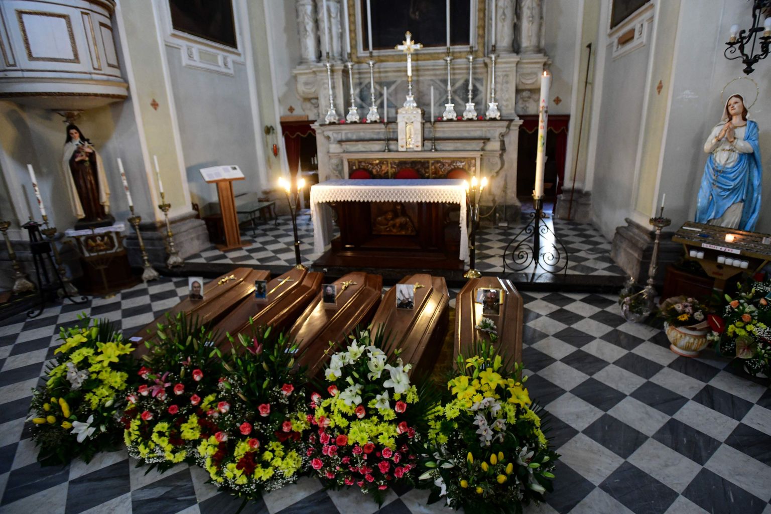 "Beidziet jokot. Sēdiet mājās, nolāpīts!" Igaunijā dzīvojošs itālis par ...