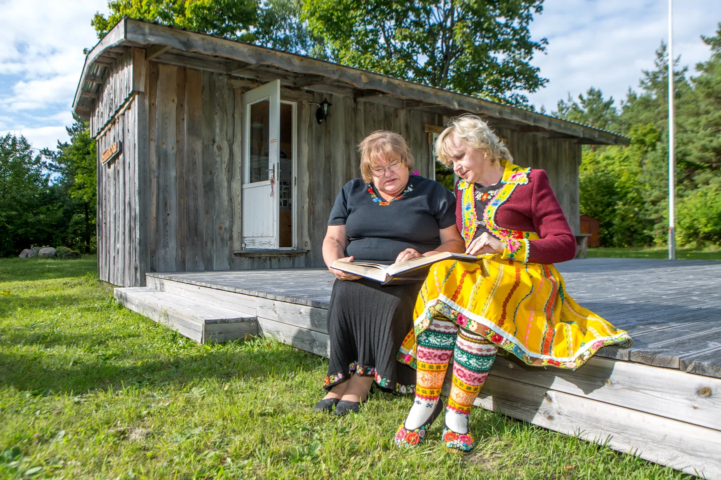 Tantsimine ja laulmine kippus nii tihedaks, et polnud aega heina teha