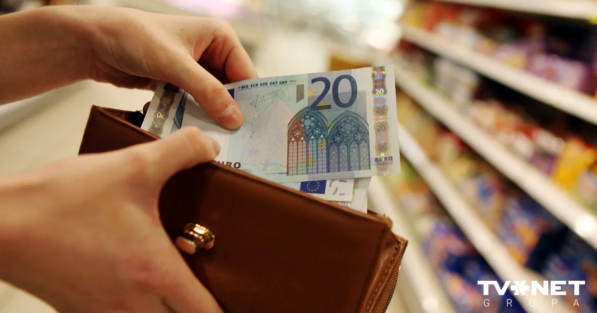 "Manabalss.lv" vāc parakstus par vecāku pabalsta indeksēšanu