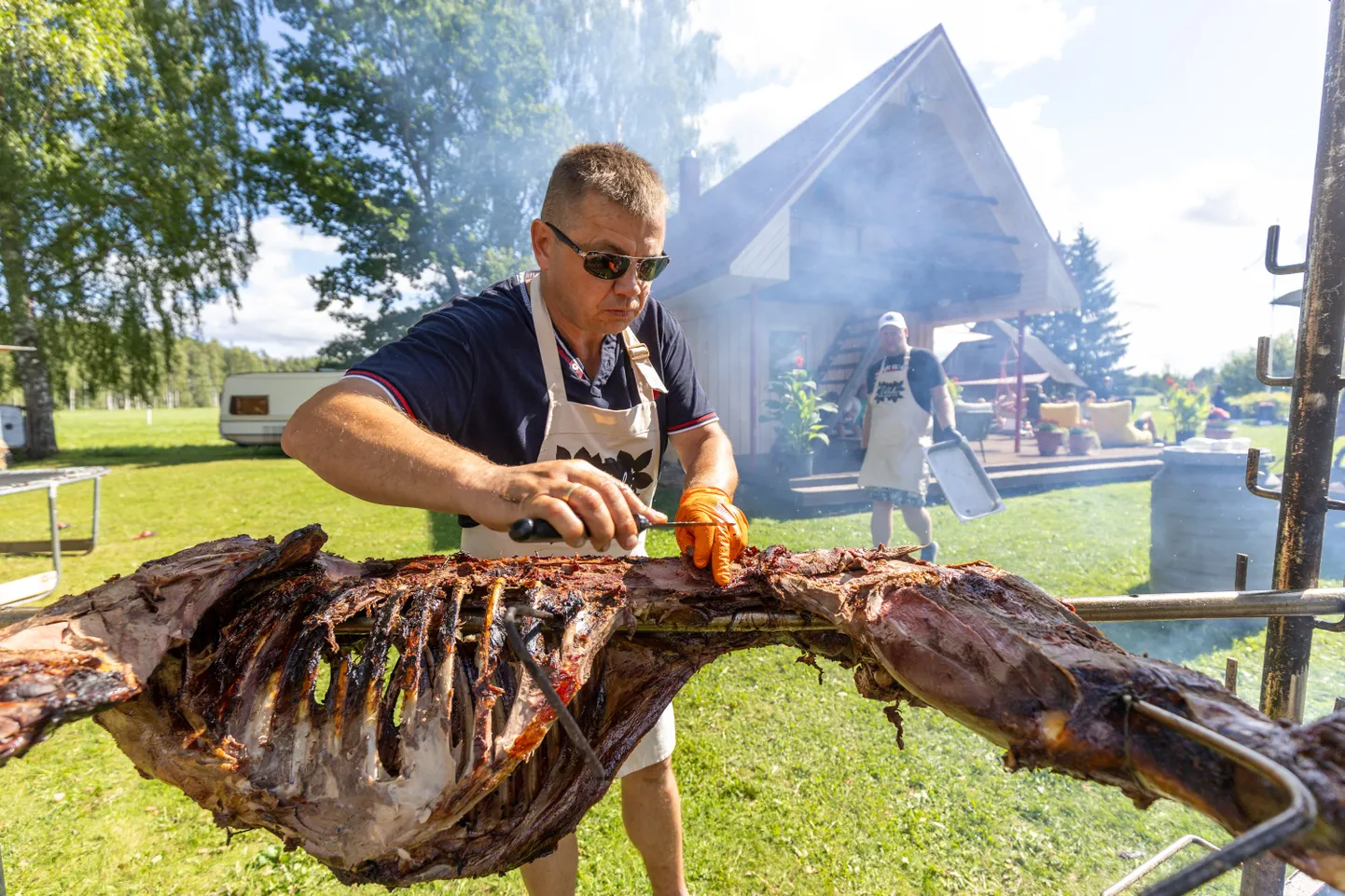 PILDID Kuidas maitseb grillitud kobras, aga kuidas hirv? Kaheks päevaks ...