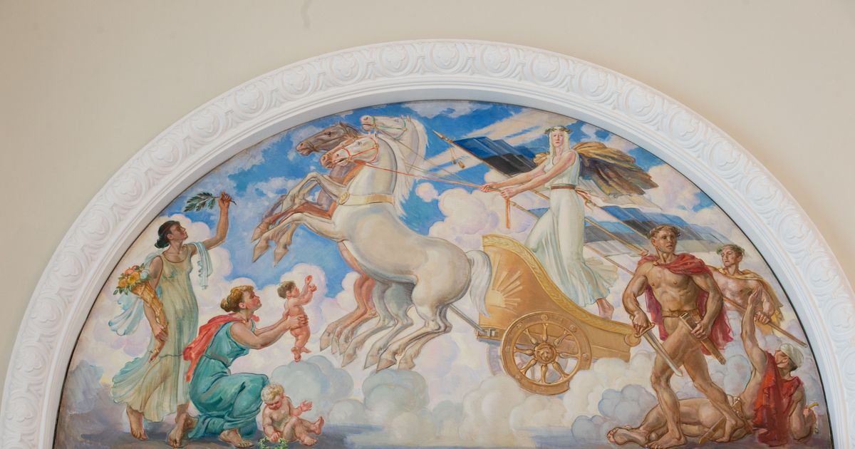 Toompea lossi Valge saal sai kummalised maalid