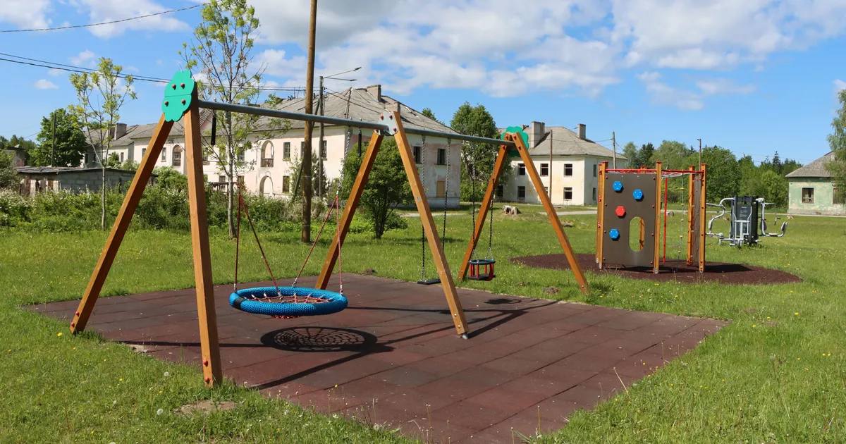 Kahe kaevuriasula erinev saatus: Sirgala tehakse maatasa, Viivikonna ...