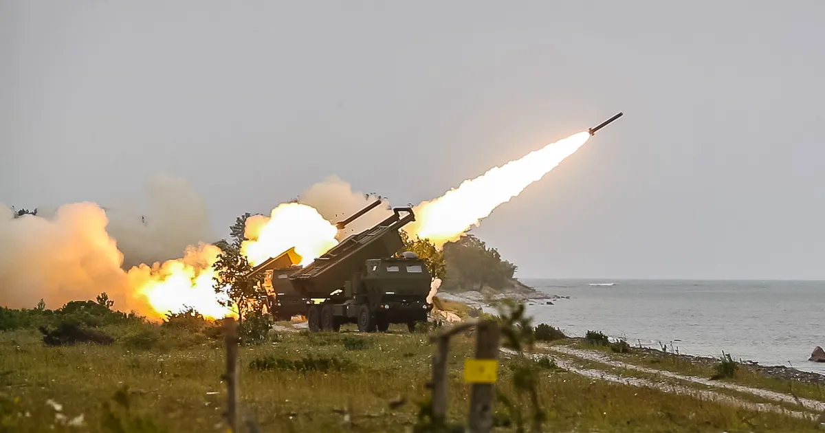 VIDEO JA PILDID Eesti raketiväelased lasid Undvas merele rakette