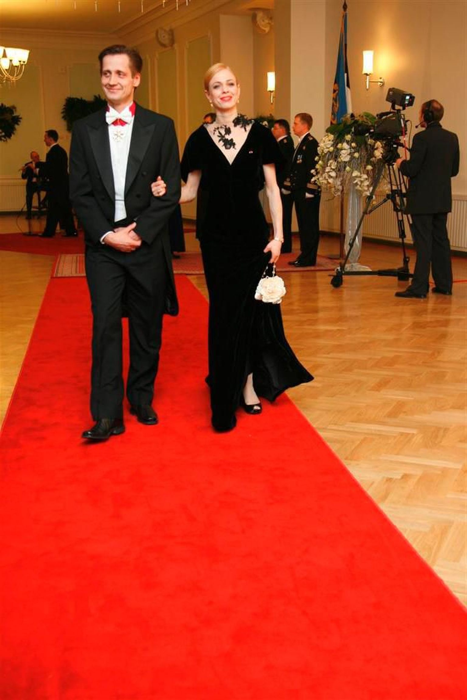 Age Oks ja Toomas Edur saavad lapse - Staarid - Elu24 - Eesti kõige ...