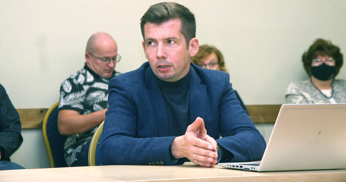 Martin Repinski lahkub Keskerakonnast ja poliitikast