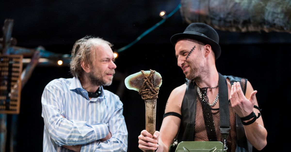 Pille-Riin Purje lavastusest «Pulli kirves»: pullipakett, ilma oma lauluta