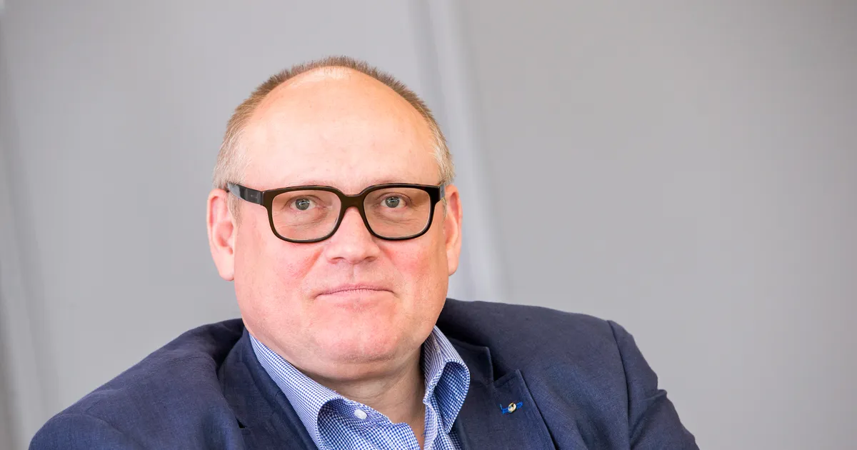 Cultural elite wants its influence back