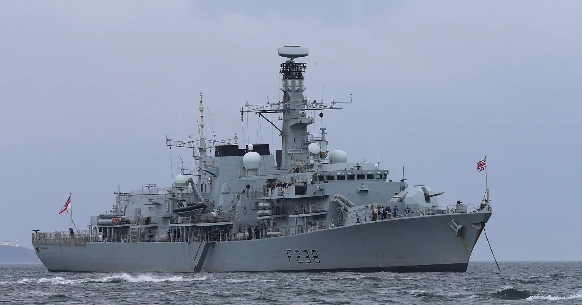 Vene allveelaev põrkus kokku Briti mereväe sonariga