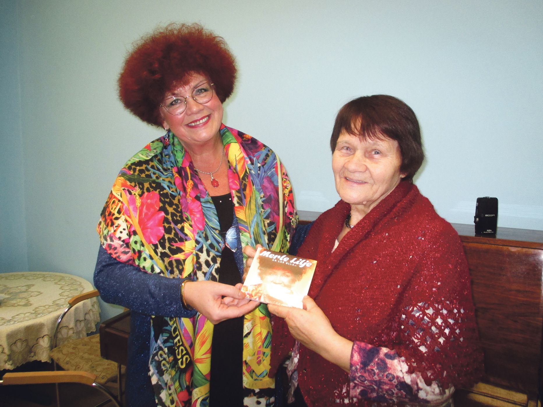 Muhulane Merle Lilje meelitas saarlasi kaasa laulma