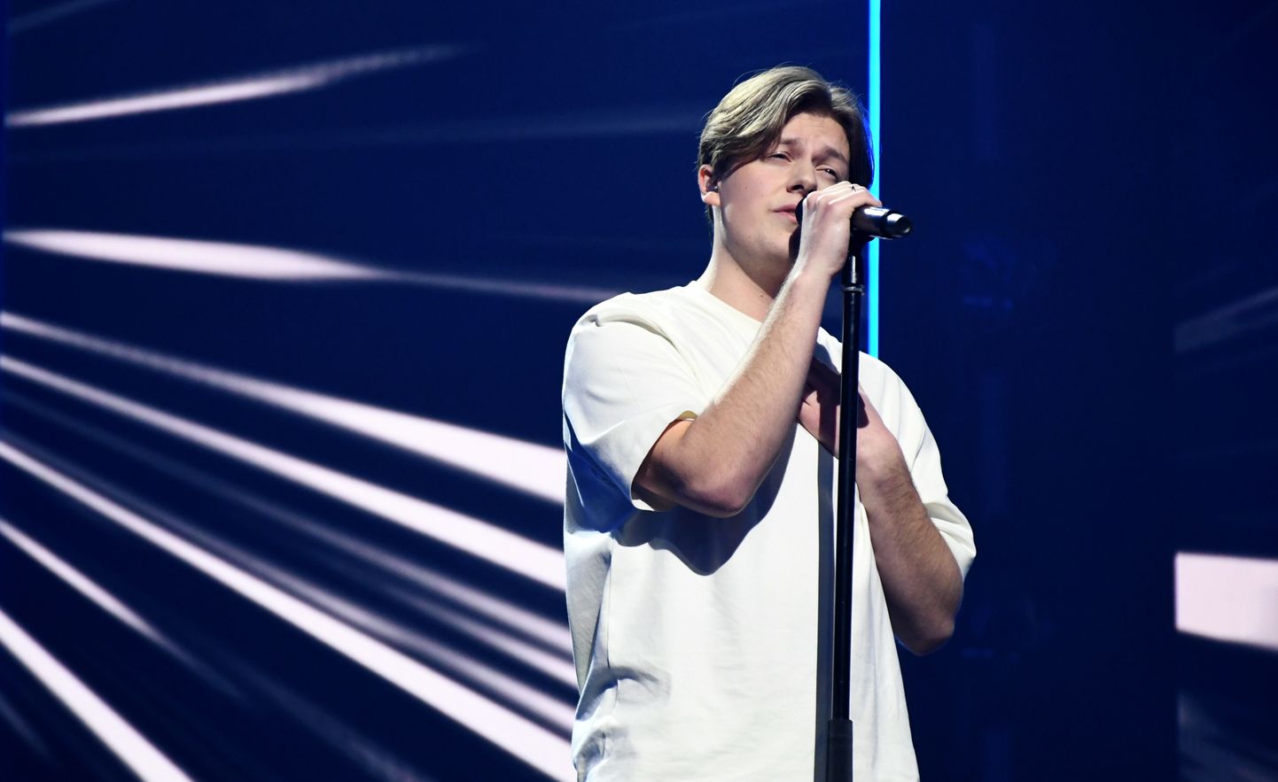 "Sudden Lights" mūziķis kļuvis par tēti