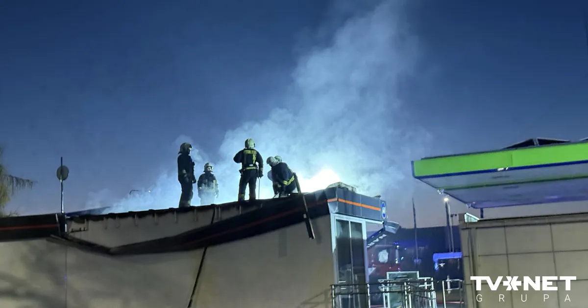 VUGD skaidro ugunsgrēka "Narvesen" kioskā iespējamo cēloni