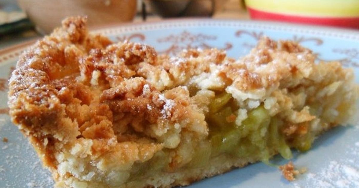 Rausis ar rabarberu un saldā krējuma pildījumu - Negrupēts - Arhīvs ...