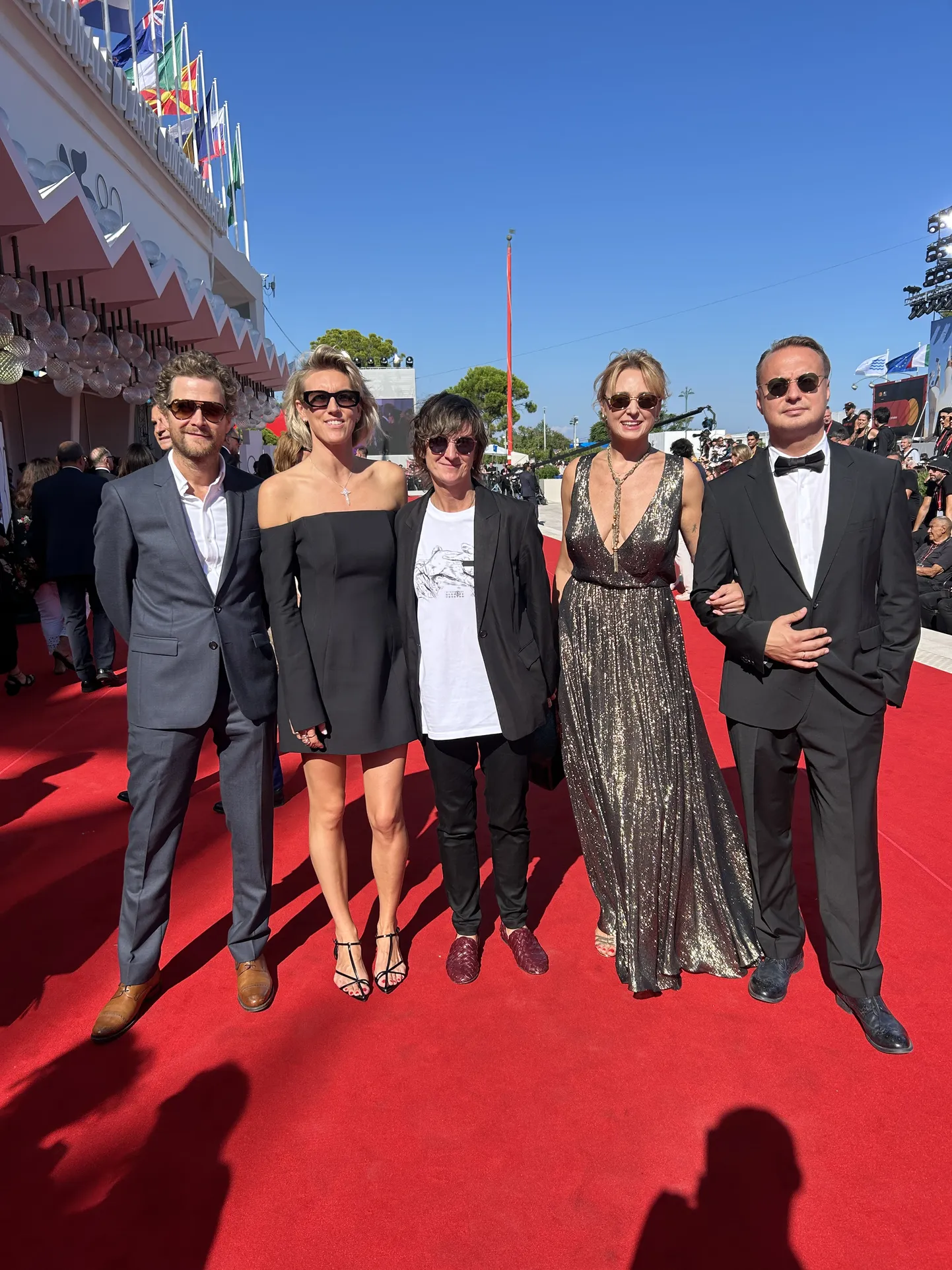 ВИДЕО, ФОТО Что о Латвии сказали в Венеции? Триумф "Кремлевского ...