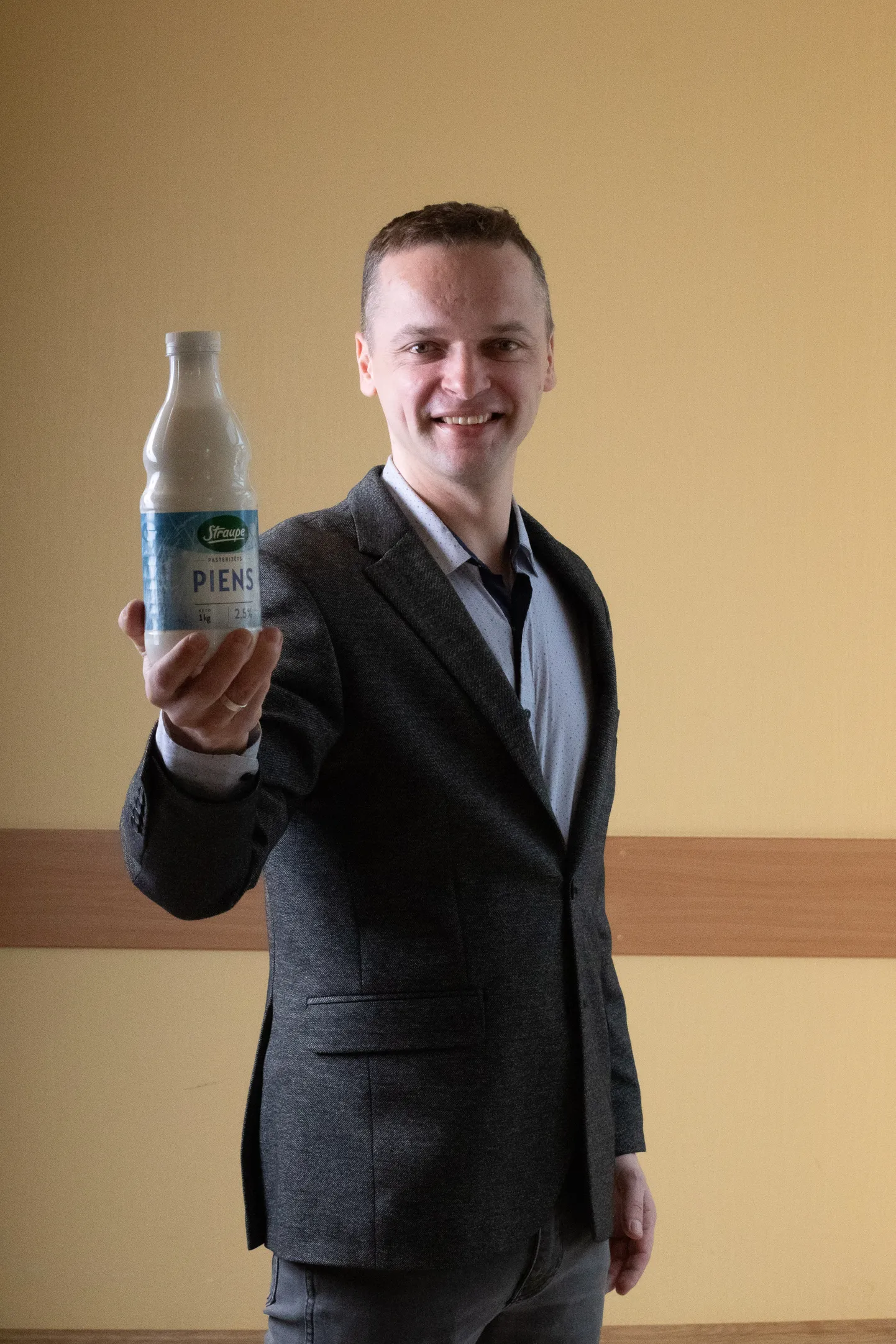 "Straupes" jaunās ambīcijas – pārstrādāt par 30 % vairāk piena