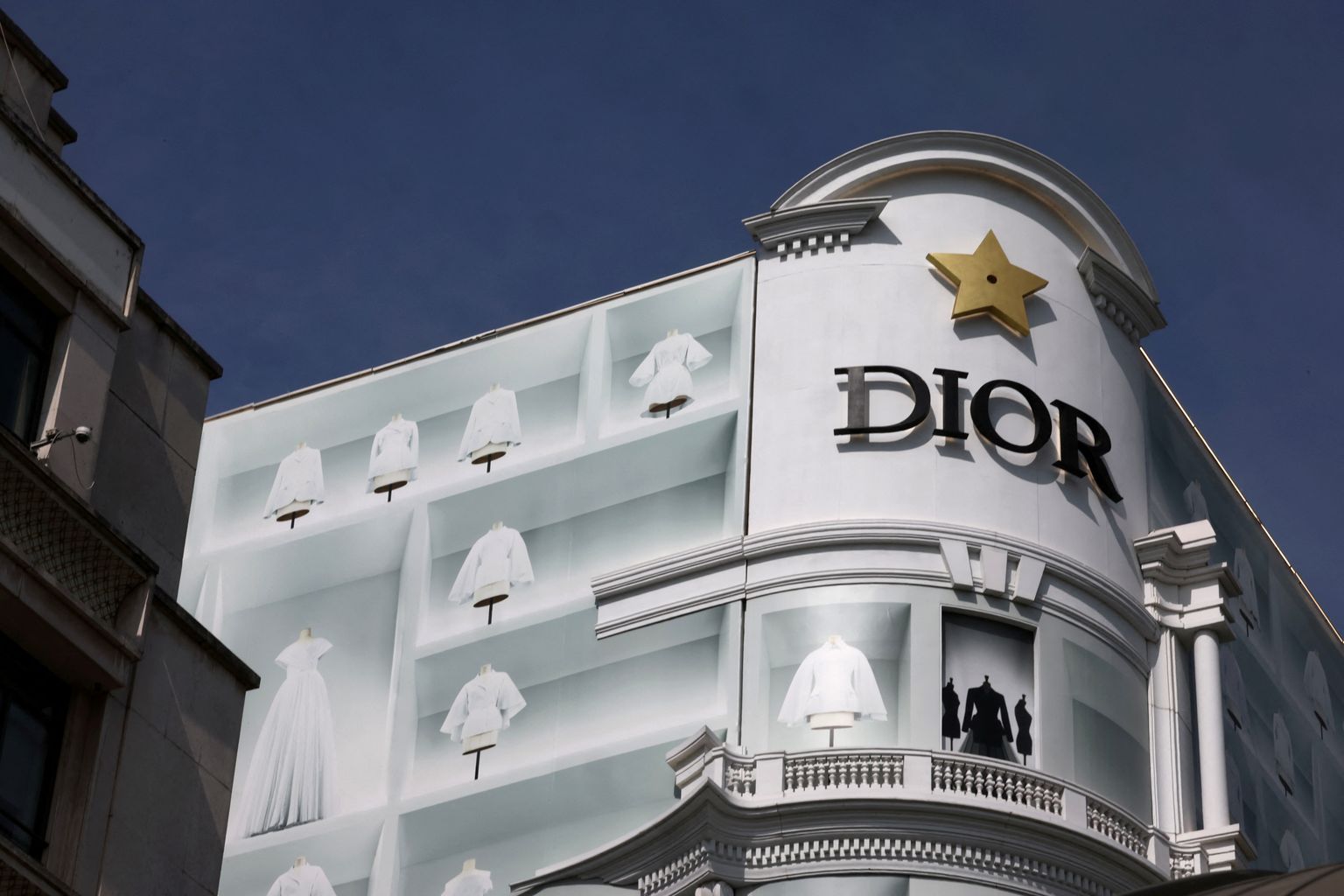 Luksusbränd Dior müüb populaarset Soome aiamängu krõbeda hinnaga