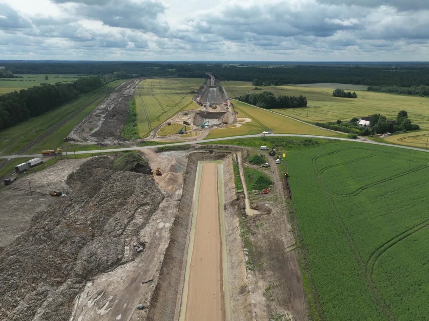Raudtee elektrifitseerimine toob Mullaverre suured kanalid ja viadukti
