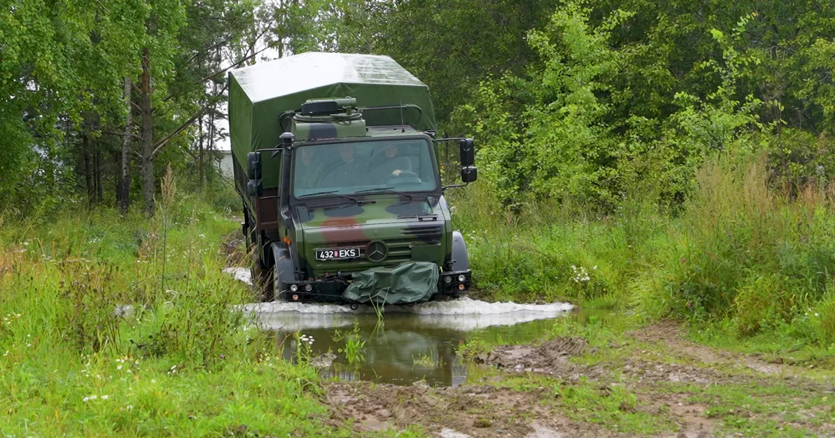 VIDEO: Vaata ja imetle, mida suudavad kaitseväe uued sõidukid!