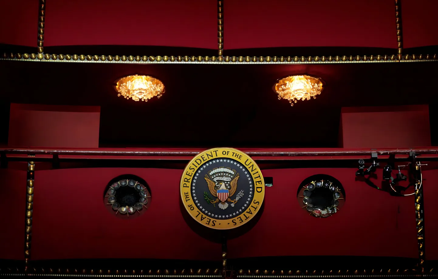 Vašingtonas Nacionālā opera neuzstāsies pārdēvētajā Kenedija centrā