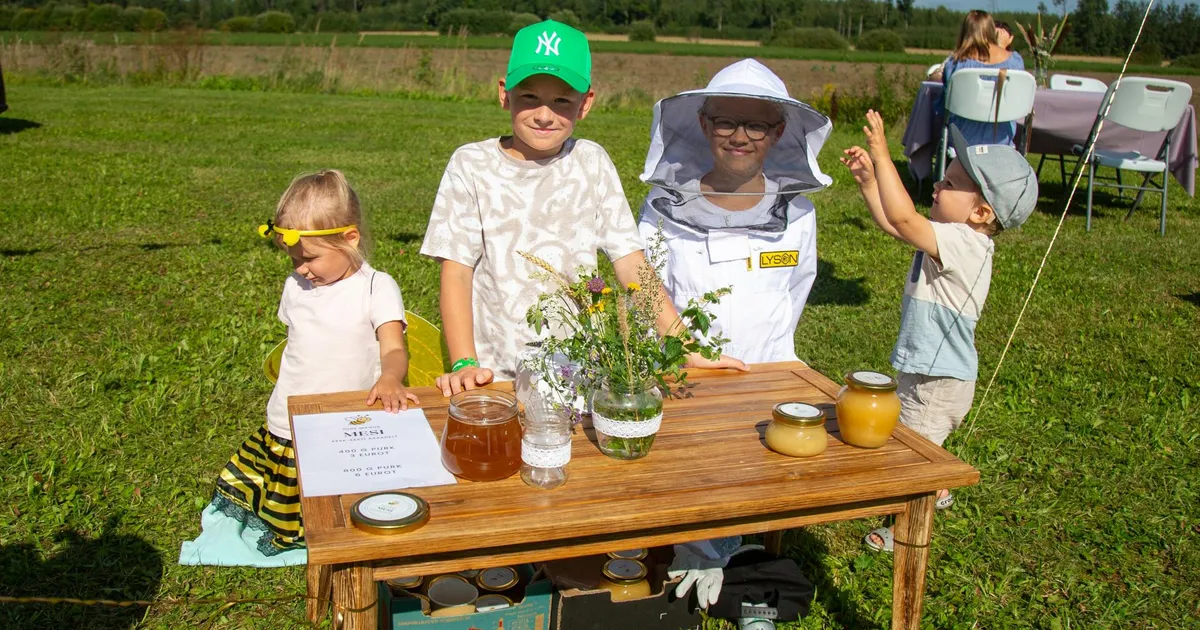 Viiratsi esimesel kodukohvikute päeval külastajatest puudu ei olnud