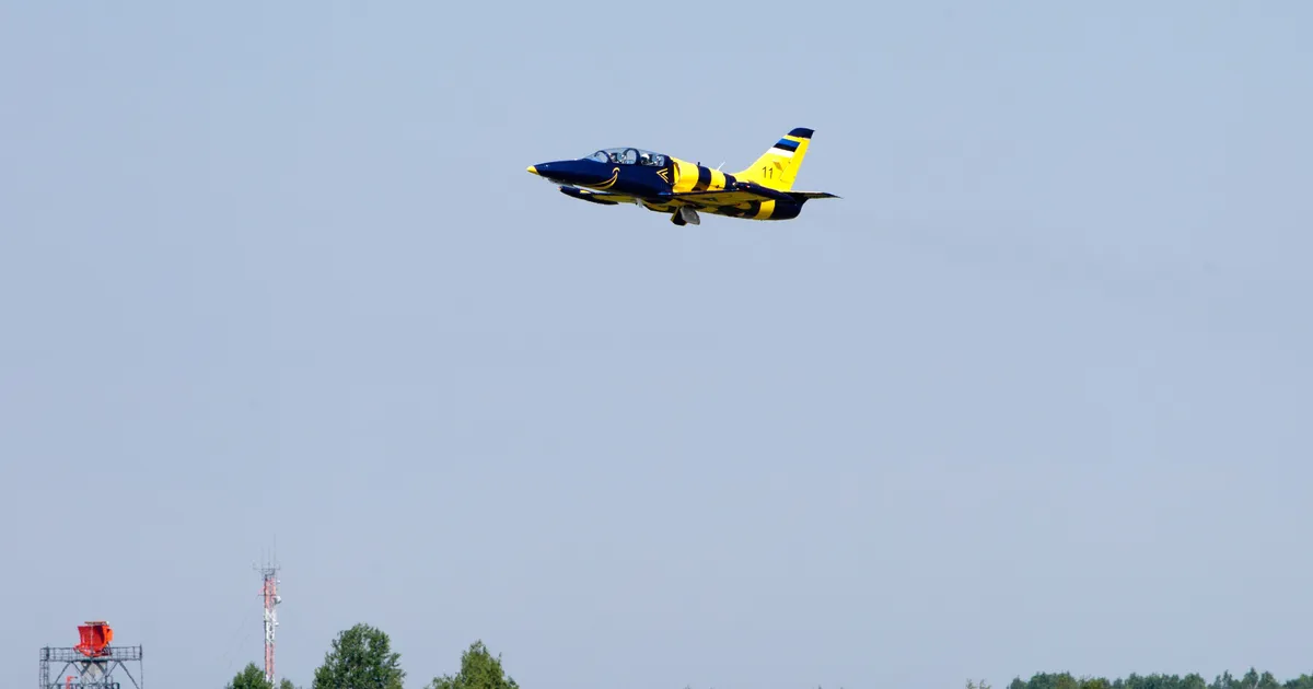 Estonian Air Force planes take part in prestigious UK air show