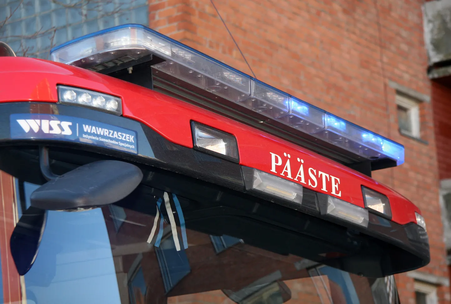 PÄÄSTEAMETI TEATED Veoauto lõhkus elektrikaabli