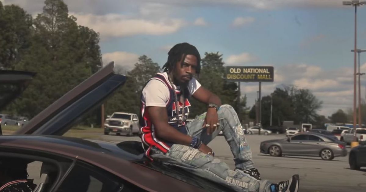 KUMMALINE NETIKULTUS «Ta kutsub end jumalaks!» USA muusikuhakatist ...