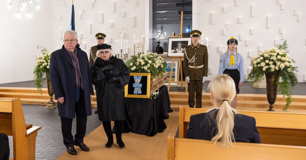 FOTOD Viimsi Püha Jaakobi kirikus jäetakse Helle Meriga hüvasti