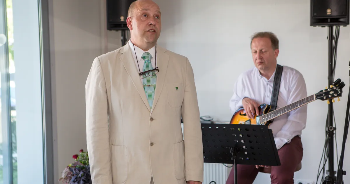 Ametikool ütles üles Urmas Lehtsalu lepingu