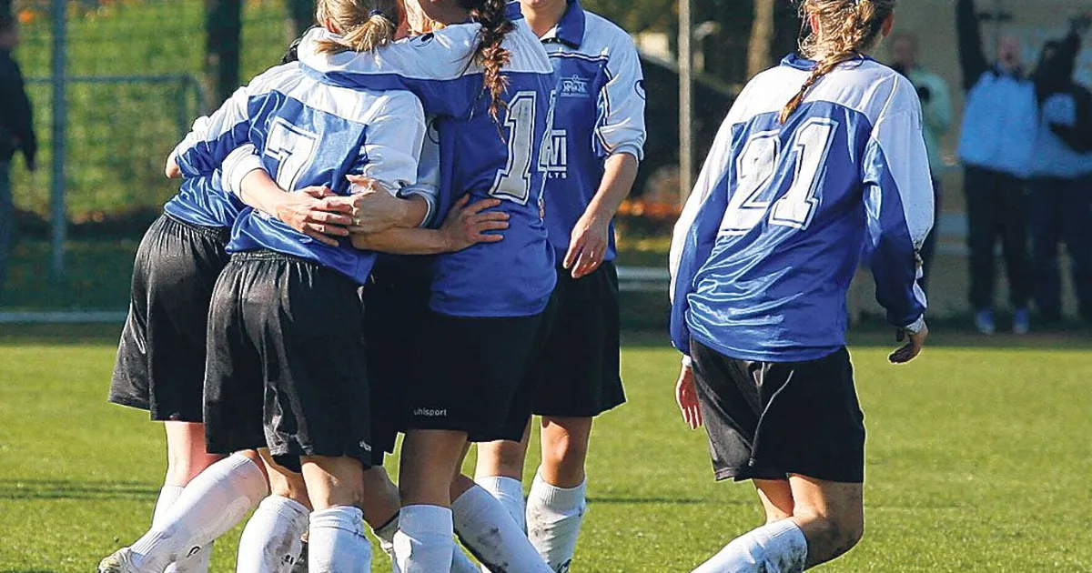 Jalgpallurid panid aastale väärika punkti