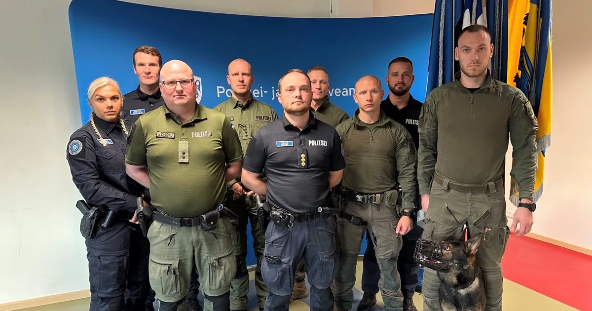 Estonia sends 3rd rotation of ESTPOL8 police unit to help at Latvia ...
