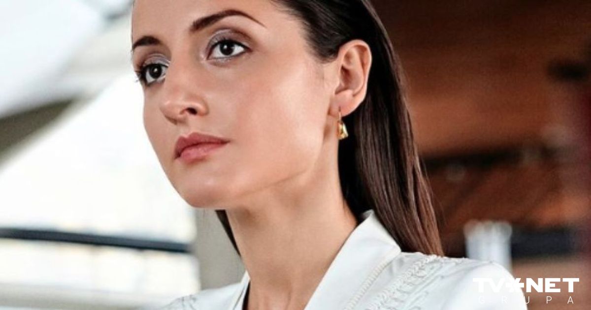 Teātra režisore Laura Groza atkal precētas sievas statusā