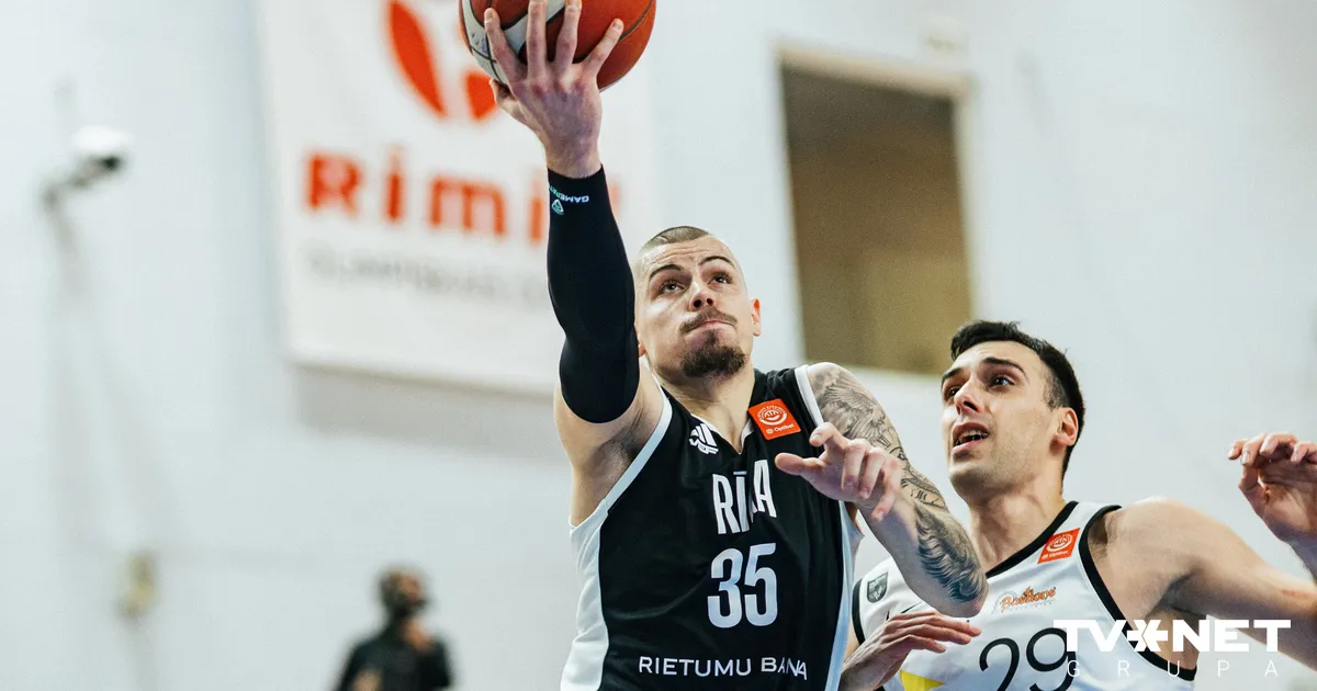 "VEF Rīga" LIBL spēlē pārspēj Valmieras basketbolistus