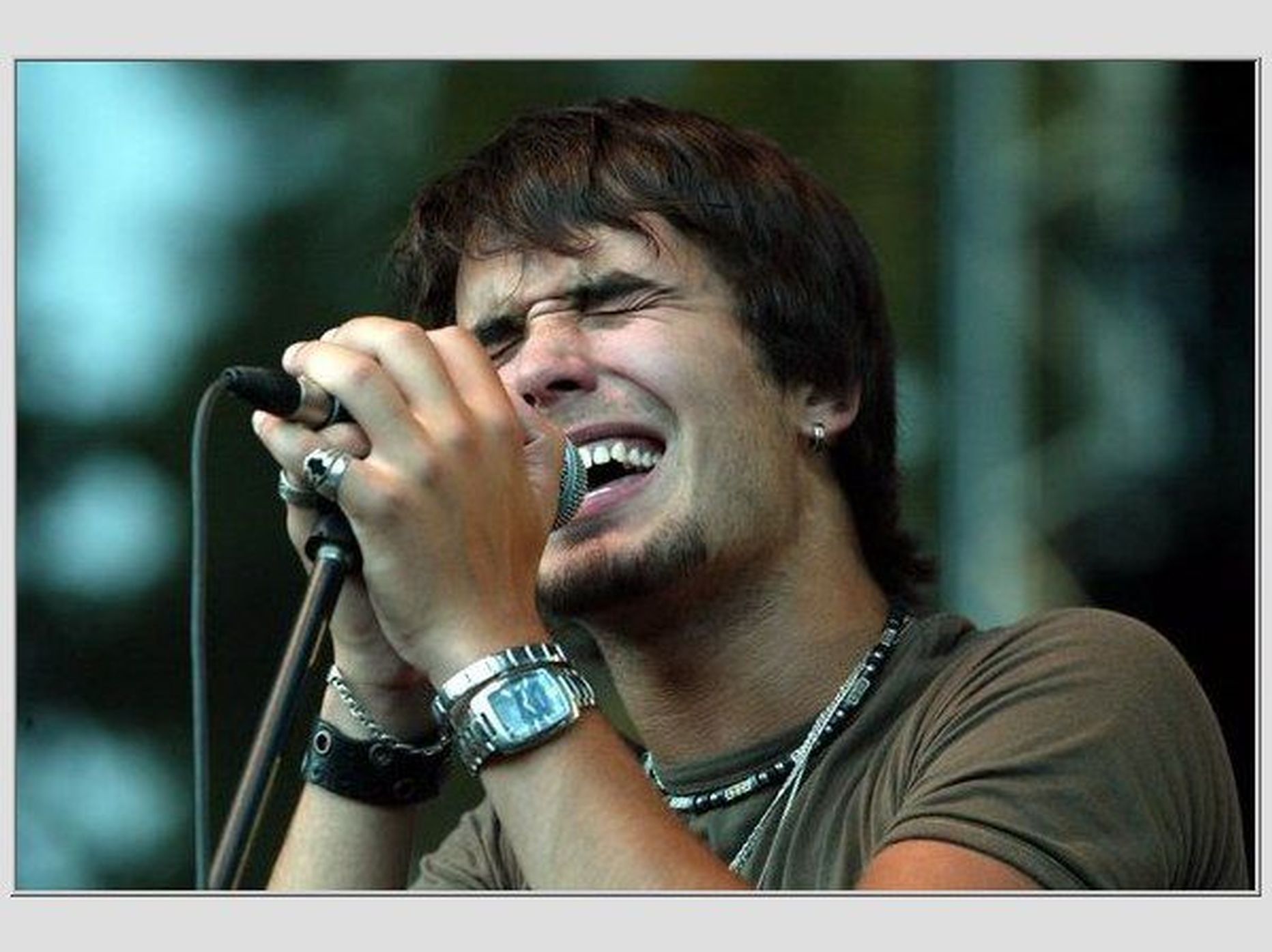 Viinapudel sundis Elavat Legendi nime vahetama