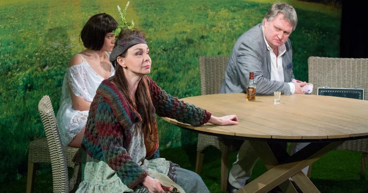 VAT Teater näitab Jõhvis lastelavastust ja klassikat